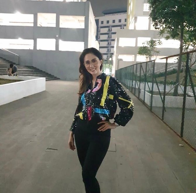 Manggung di Wisma Atlet, Ini 6 Potret Aida Saskia Pedangdut yang ...