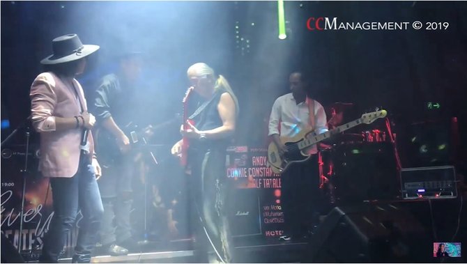 Rocker Sejak Dulu, Ini Aksi Keren Gideon Tengker Ayah Nagita Saat ...