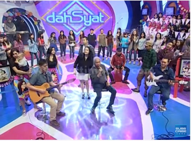 Rocker Sejak Dulu, Ini Aksi Keren Gideon Tengker Ayah Nagita Saat ...