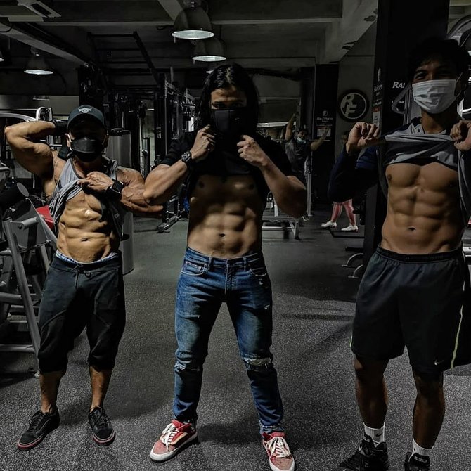 Potret Terbaru Chicco Jerikho Punya Tubuh Kekar Bak Binaraga, Warganet ...