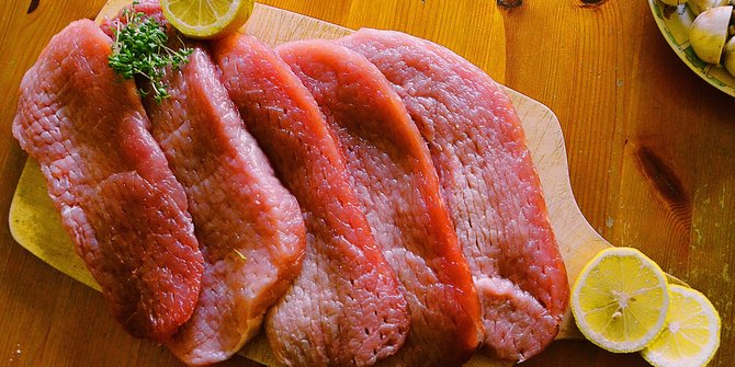 5 Cara Mengolah Daging Agar Empuk, Perhatikan Potongannya | merdeka.com