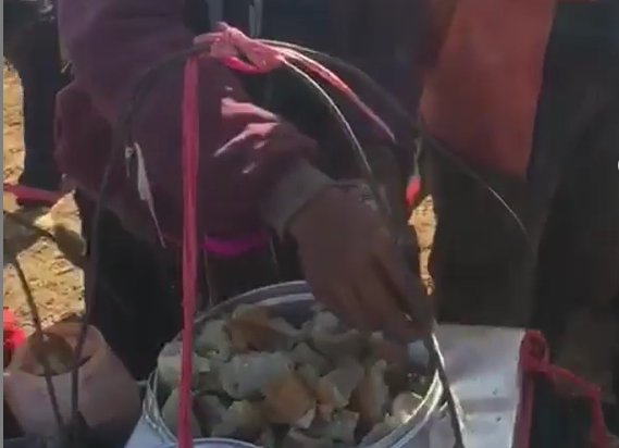 Viral Penjual Bakso Pikul di Puncak Gunung Cikuray, Ini 4 Faktanya ...