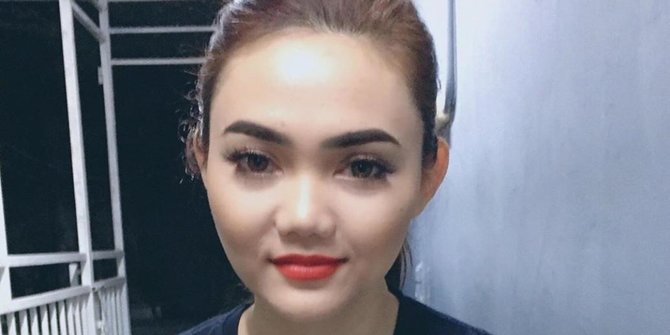 Dukungan Rina Nose Tanda Tangani Petisi Jerinx SID Tuai Pro & Kontra ...