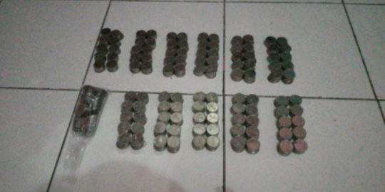 Penuh Perjuangan, Mahasiswa Ini Bayar UKT Pakai Uang Receh yang ...