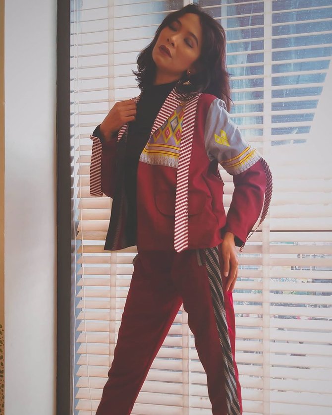 Bikin Pangling, Ini Potret Kehidupan Sebenarnya Yu Tri 'Tilik' yang ...