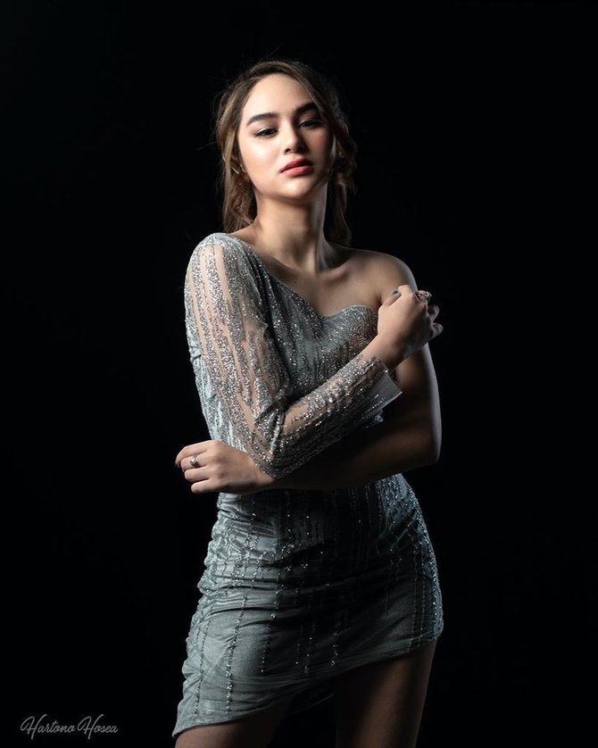 5 Potret Cantik Hana Hanifah yang Jadi Pelakor di Kisah Nyata Indosiar ...