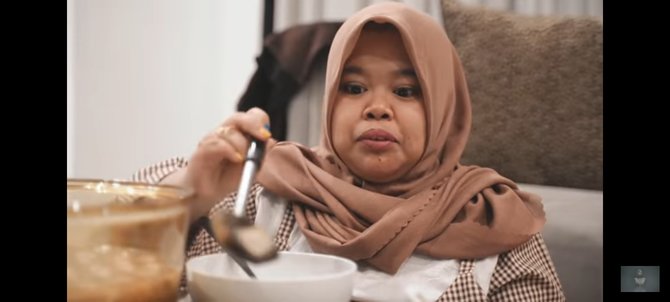 Kekeyi Ungkap Kehidupan Masa Lalu Keluarganya, Ibunda Nikah 3 Kali ...