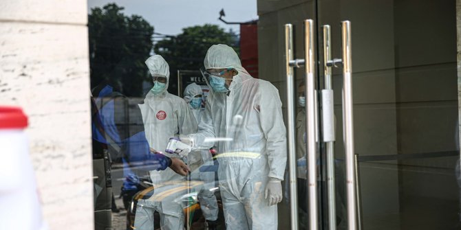 Sempat Dikucilkan Warga, Ini Cerita Pilu Dokter RSPI yang Terinfeksi ...