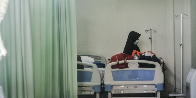 Dinkes DKI Tambah 96 Tempat Tidur untuk Ruang Isolasi dan ICU Pasien ...
