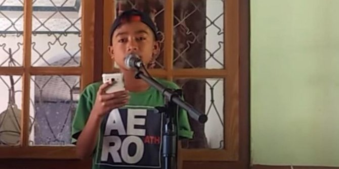 Bikin Pangling, Ini 7 Potret Transformasi Betrand Peto dari Dulu hingga Kini | merdeka.com