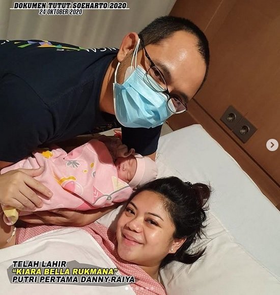 Selamat Datang Kiara Bella Rukmana, Cicit Soeharto yang Lucu Menggemaskan Halaman 5 | merdeka.com