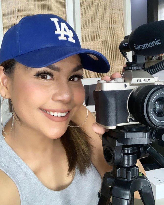 Potret Terbaru Melaney Ricardo Usai Sembuh dari Covid-19, Jalani ...