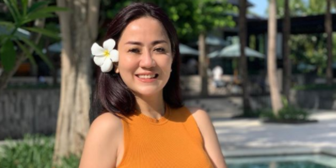 Tak Hanya Tante Ernie, Ini Deretan Wanita yang Dapat Julukan 'Tante Pemersatu Bangsa' | merdeka.com