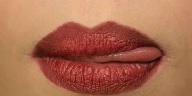 8 Masalah Kesehatan yang Terlihat dari Kondisi Bibir, Salah Satunya ...