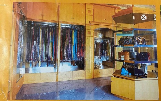 7 Potret Rumah Inul Daratista di Kampung Halaman, Mewah & Kamar ...