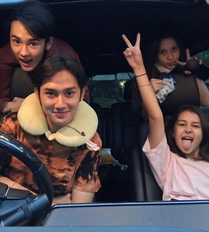 Main Sinetron Dari Jendela SMP, Ini 4 Potret Sandrinna Michelle Bareng ...