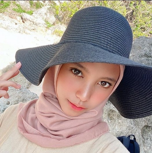5 Potret Camilla Azyati Menantu Jenderal TNI Wanita Winarni, Cantik dan ...
