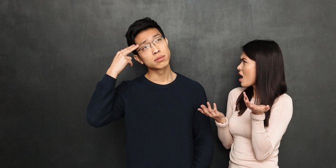 Pertengkaran dan Kekerasan Verbal Itu Beda, Ini Cirinya | merdeka.com