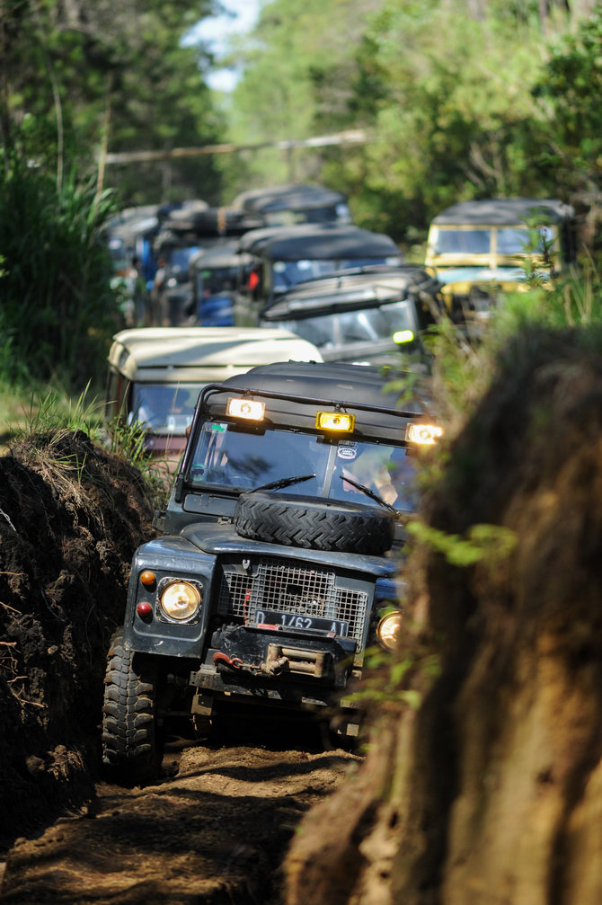 Menguji Nyali Bersama Landy | merdeka.com