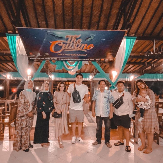 Penuh Haru, Intip Momen Ifan Seventeen Kenalkan Pacar ke Keluarga Dylan ...