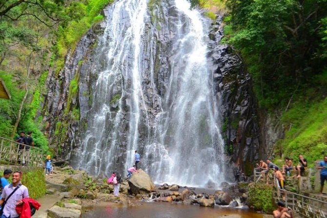3 Potret Air Terjun Efrata yang Memesona, Primadona di Pulau Samosir ...