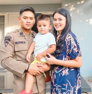 Tak Pernah Tersorot, Ini Potret Cantik Astari Putri Pertama Komjen Boy ...