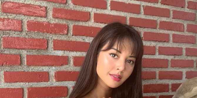 Heboh Penampilan Baru Aurelie Moeremans dengan Kepala Botak, Ini ...