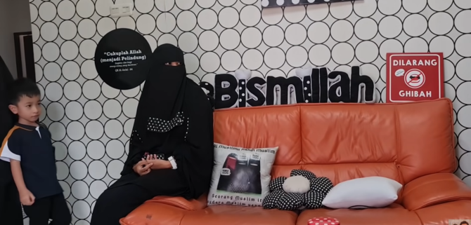 Indadari Ungkap Kena Pelet dan Sihir, Badan Penuh Luka dan Rutin ...