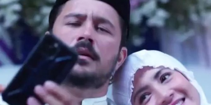 Jadi Suami Istri di Love Story The Series, Ini 5 Potret Fathir Muchtar ...