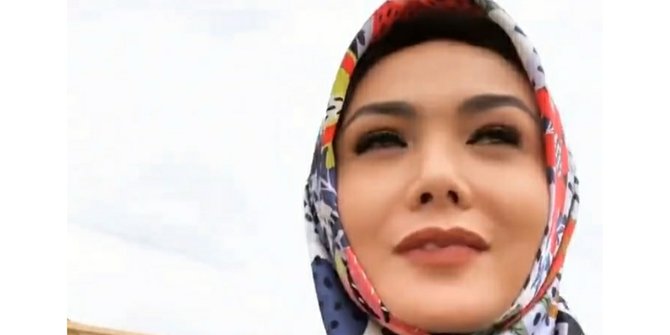 Tampil Beda Ala Yuni Shara Di Bulan Ramadan Banjir Pujian