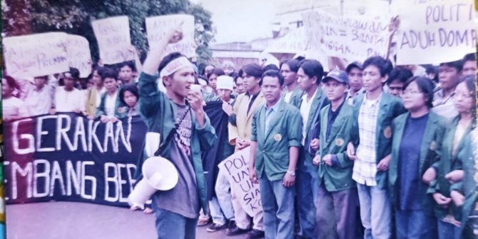 Tragedi Mei 98: Surat Ancaman itu Datang Setiap Hari | merdeka.com