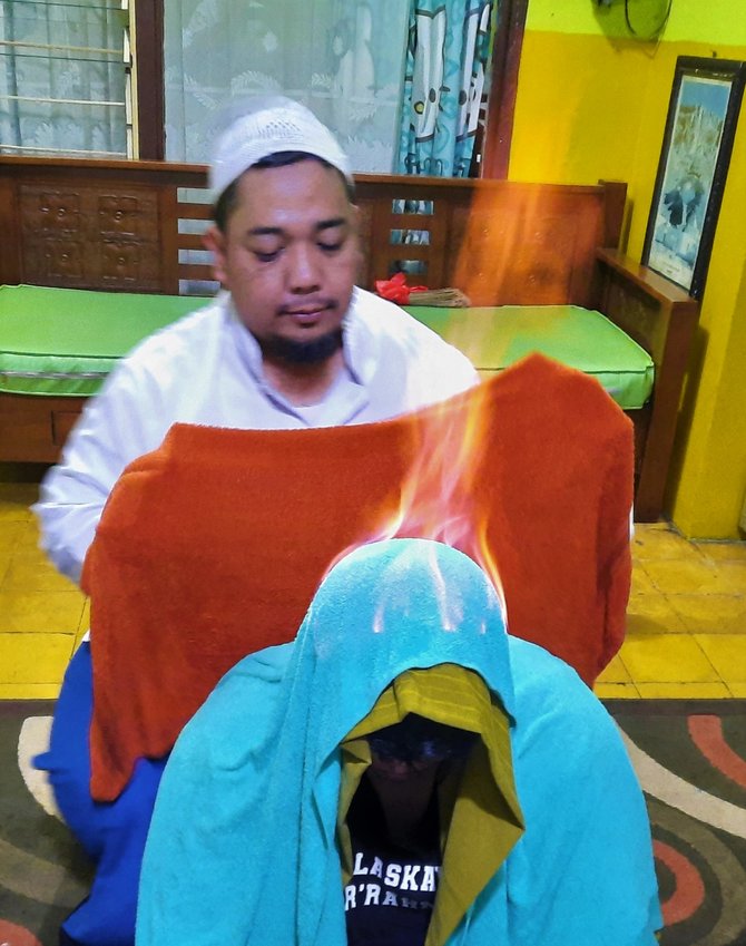 Merasakan Sensasi Terapi ‘Dibakar’ Si Jago Merah, Bikin Berdebar ...