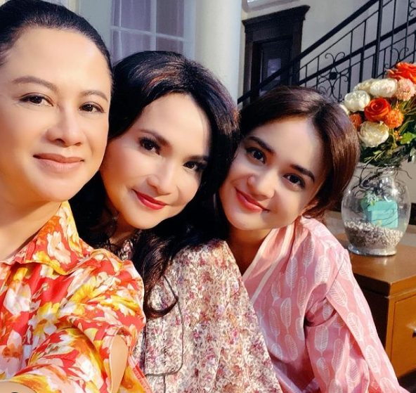 Cantik di Usia 53 Tahun, Intip Pesona Ninok Wiryono Pemain Badai Pasti ...