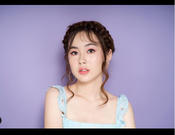 Selalu Tampil Cantik, Ini Potret Jennifer Eve Pemain Sinetron Keajaiban ...