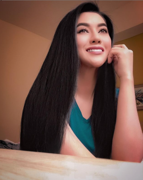 Berperan Jadi ART di Badai Pasti Berlalu, Ini Potret Sania Velova di ...