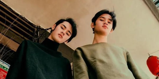 Main di Dari Jendela SMP, Ini 4 Potret Clay Gribble & Cole Wilson Bak ... Main di Dari Jendela SMP, Ini 4 Potret Clay Gribble & Cole Wilson Bak ...