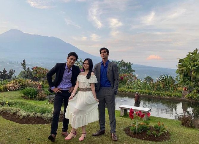 Kakak Adik Kompak, Ini Potret Cinta Brian Buku Harian Seorang Istri & Junior Roberts