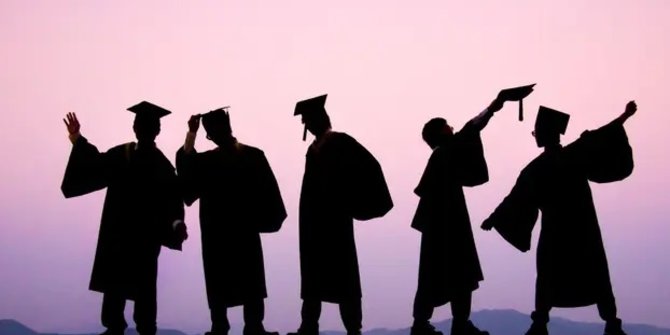 40 Ucapan Wisuda untuk Sahabat, Berkesan dan Penuh Makna | merdeka.com