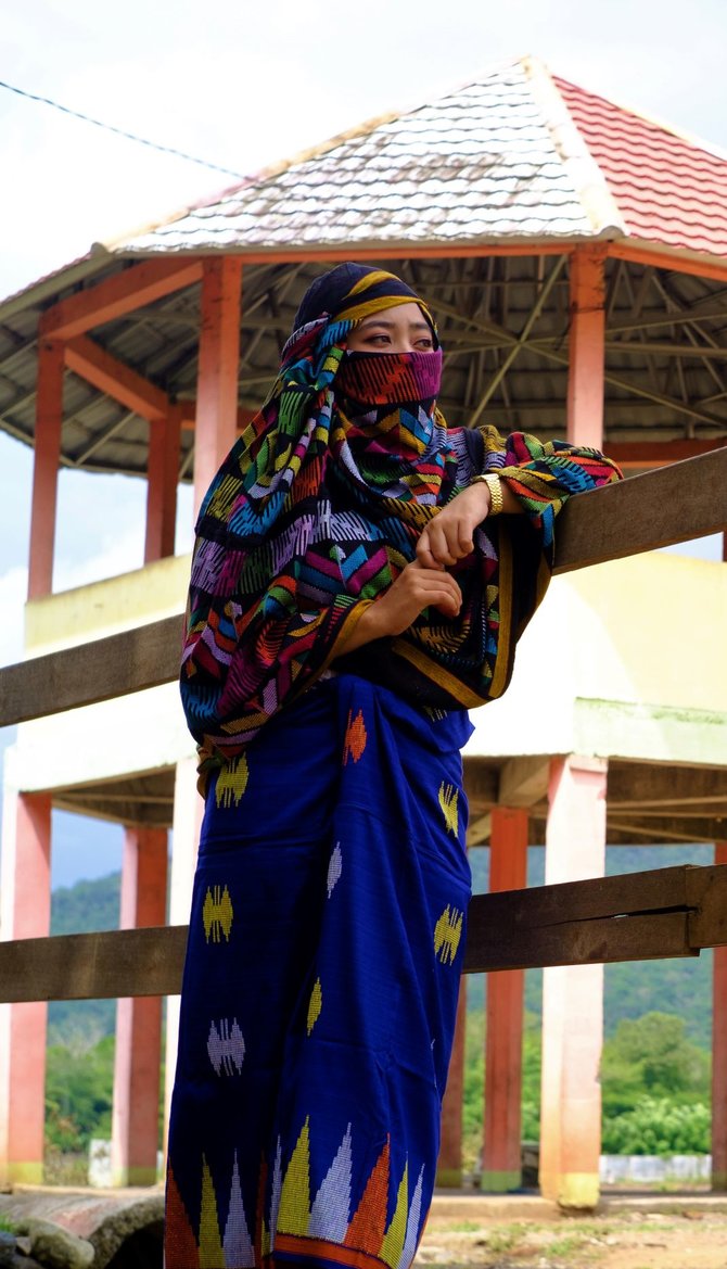 Bukan dari Timur Tengah, Cadar Unik Ini Ada di Bima NTB | merdeka.com