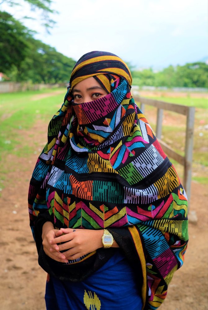 Bukan dari Timur Tengah, Cadar Unik Ini Ada di Bima NTB | merdeka.com