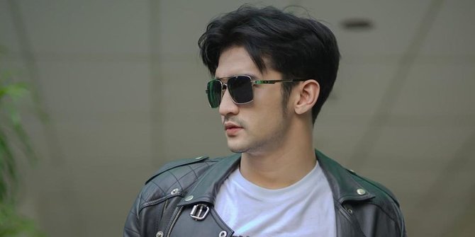 Curi Perhatian Warganet, Ini Potret Rexy Rizky Pemain Pintu Berkah yang ...