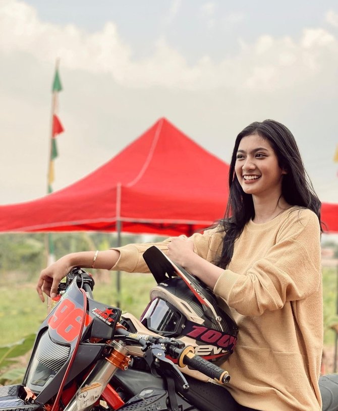 Makin Seru, Intip Potret Pemain Dari Jendela SMP Naik Motocross