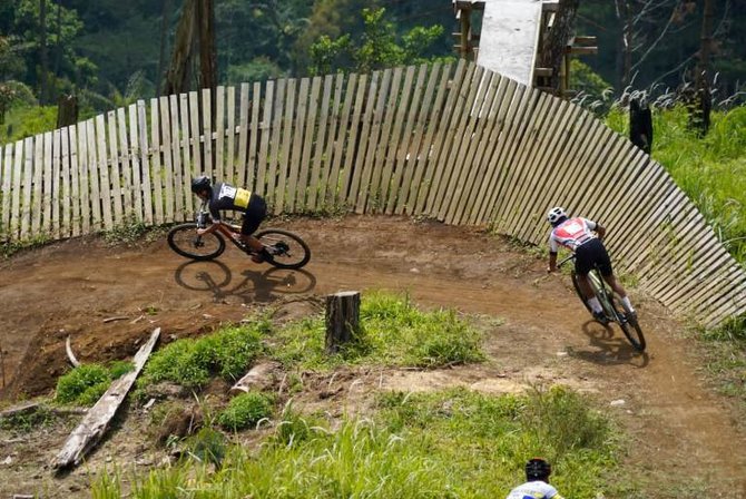 Siap Jadi Destinasi Olahraga, Kabupaten Garut Kenalkan Objek Wisata Baru Cirorek | merdeka.com