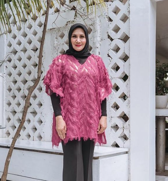 Hampir Dua Dekade Barkarier, Ini Potret Erly Ashy Pemain FTV Kisah ...