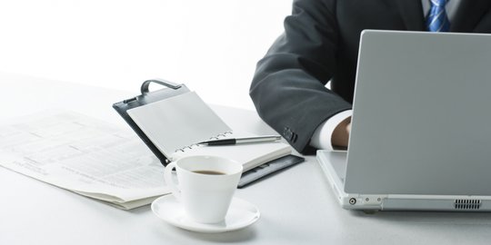 Untung Rugi Saat Rumah Hingga Ponsel Fasilitas Kantor Kena Pajak ...