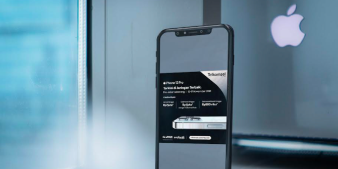 Telkomsel Tawarkan Paket Bundling iPhone 13 | merdeka.com Telkomsel Tawarkan Paket Bundling iPhone 13 | merdeka.com