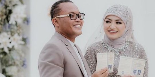 Tengah Nantikan Anak Pertama, Begini Perjalanan Cinta Sule dan Nathalie Holscher | merdeka.com