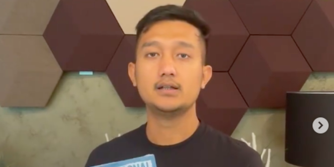 Tembus Rp398 Juta, Tom Liwafa Umumkan Pemenang Lelang Buku untuk Donasi ...