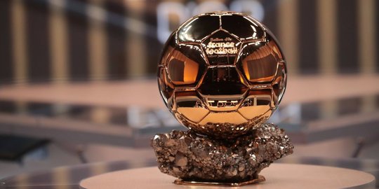 Mengenal Ballon d'Or dan Sejarahnya, Penghargaan Bergengsi bagi Pesepak ...