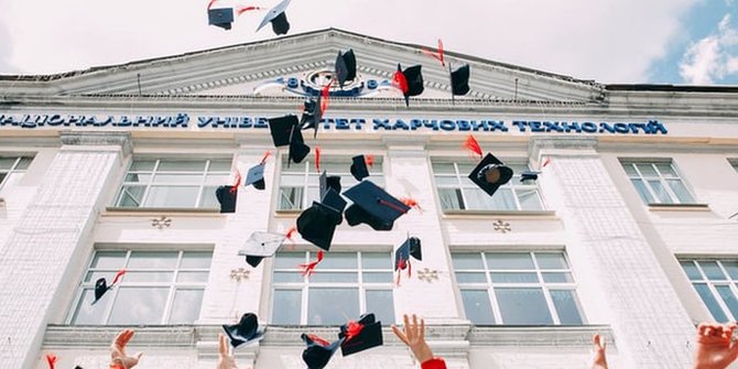 Yudisium adalah Penetapan Nilai Akhir dari Seluruh Mata Kuliah, Berikut ...